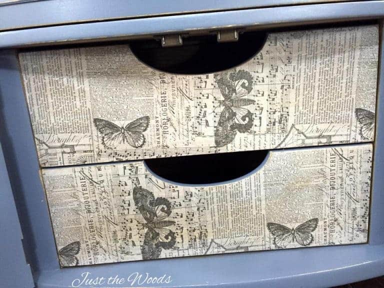 How to Create the Perfect Gray Painted Buffet with Tissue