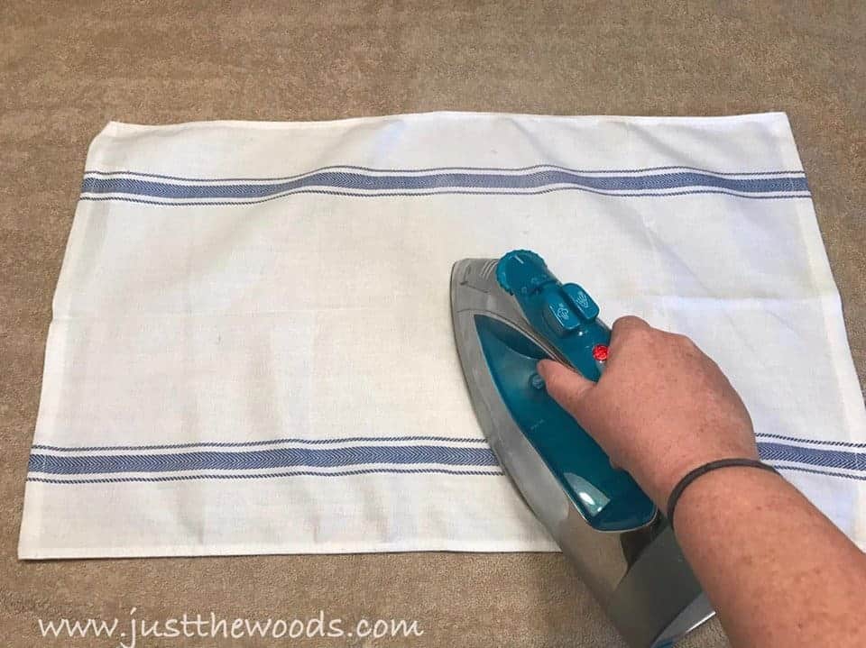 Super Easy DIY No Sew Curtains by Just the Woods Super Easy DIY No Sew Curtains by Just the Woods