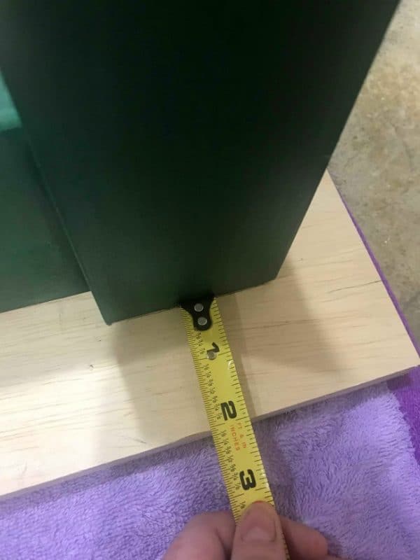 How to Build a DIY Wood Table and Paint it Gorgeous Green