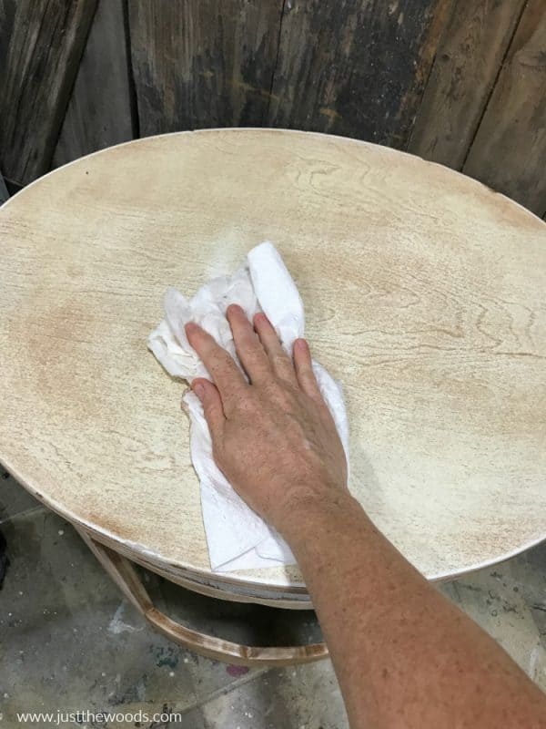 How to Create Amazing Textured Paint on Furniture with Salt Wash