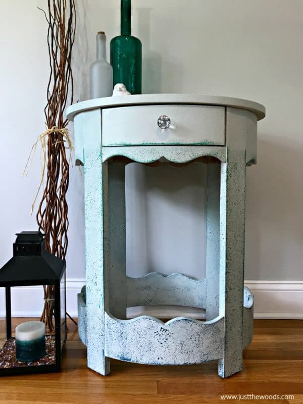 20+ Perfectly Painted Tables that You Can Do Yourself