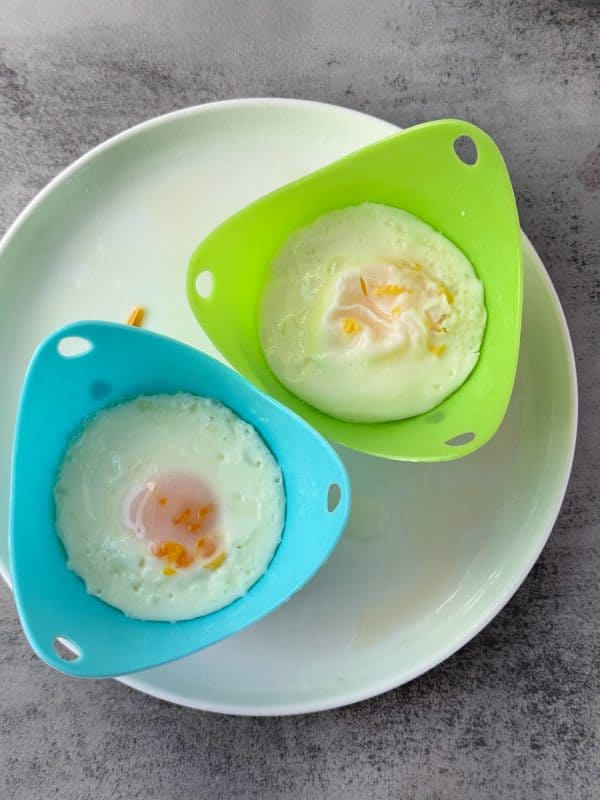 How to Poach Eggs in Silicone Cups in the Microwave