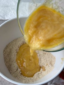 Apple Cinnamon Coffee Cake Recipe with Walnut Topping