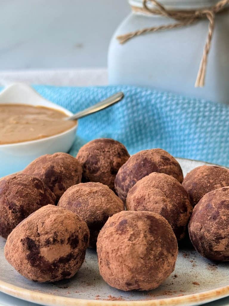 Peanut Butter Protein Balls Easy No Bake Recipe