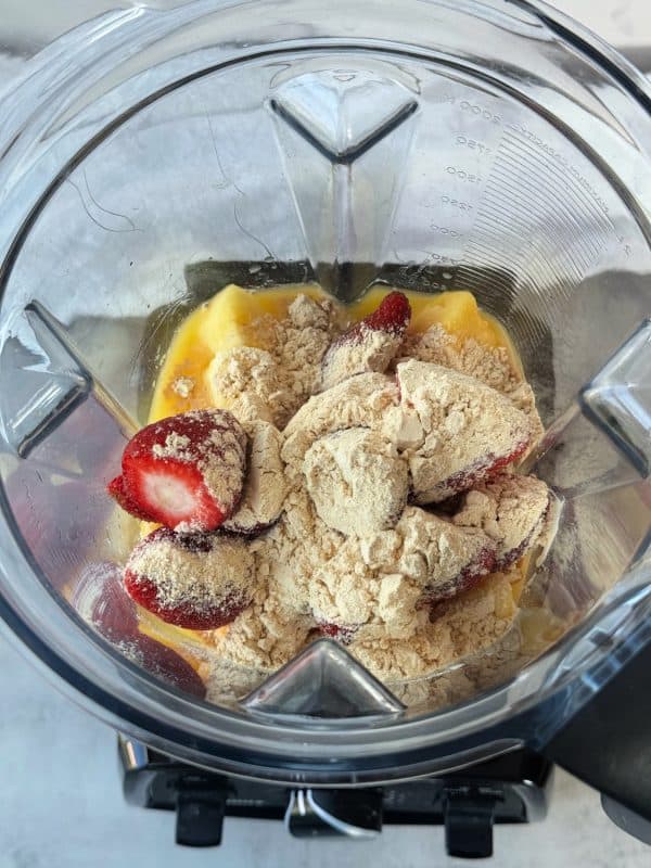 Strawberry Mango Pineapple Smoothie Recipe