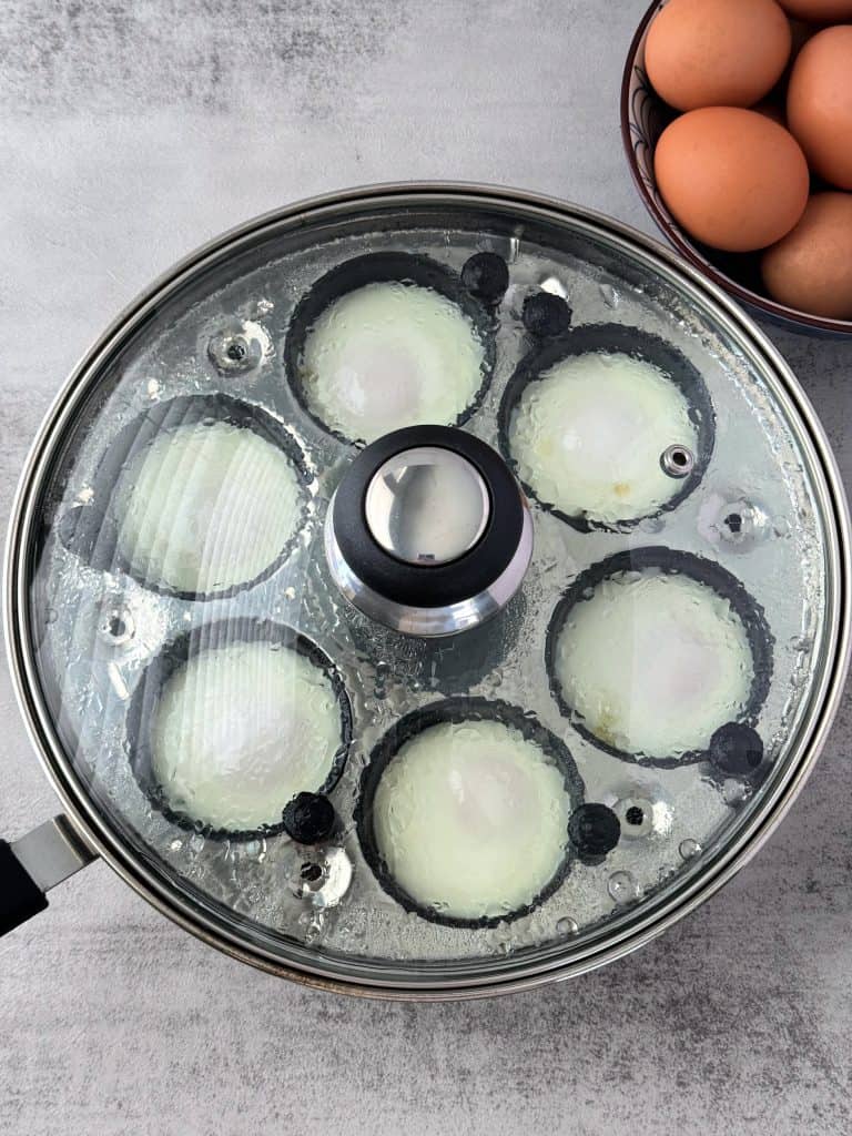 How to Use an Egg Poacher Pan