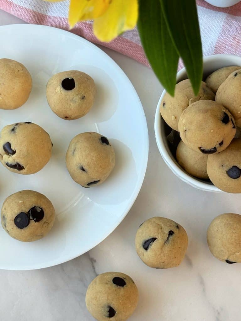 Vanilla Protein Ball Recipe (No Bake Energy Balls)