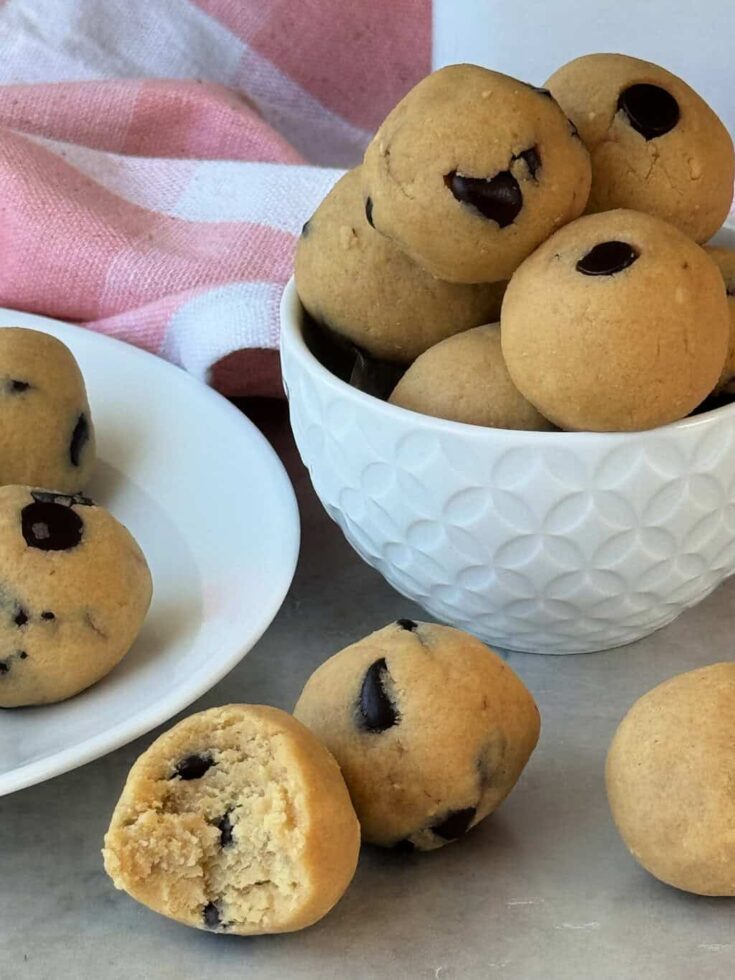 Vanilla Protein Ball Recipe (No Bake Energy Balls)